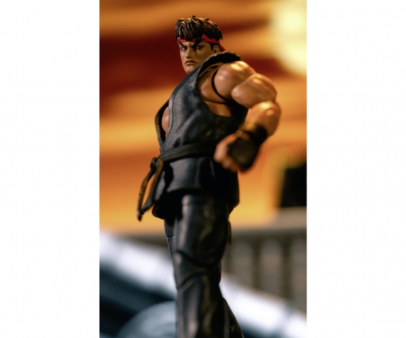 Buy Street Fighter Evil Ryu Deluxe 6" Figure online | Jada Toys