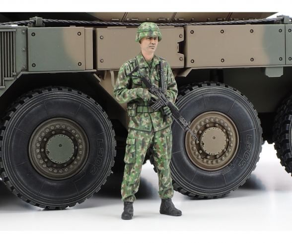 1:35 JGSDF Type 16MCV C5 m. Win. 8x8 (2) online kaufen | Tamiya