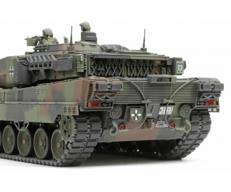 Buy 1:35 MBT Leopard 2 A7V online | Tamiya