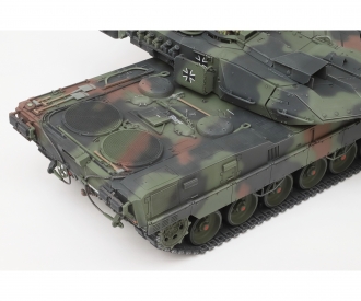 Buy 1:35 MBT Leopard 2 A7V online | Tamiya