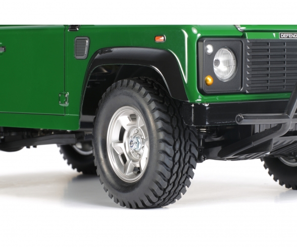 1:10 RC Land Rover Defender 90 CC-01 online kaufen | Tamiya